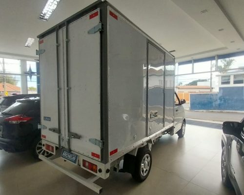 Effa V21 Cabine SIMPLES 2027 + Baú de Alumínio - Grupo Michelin
